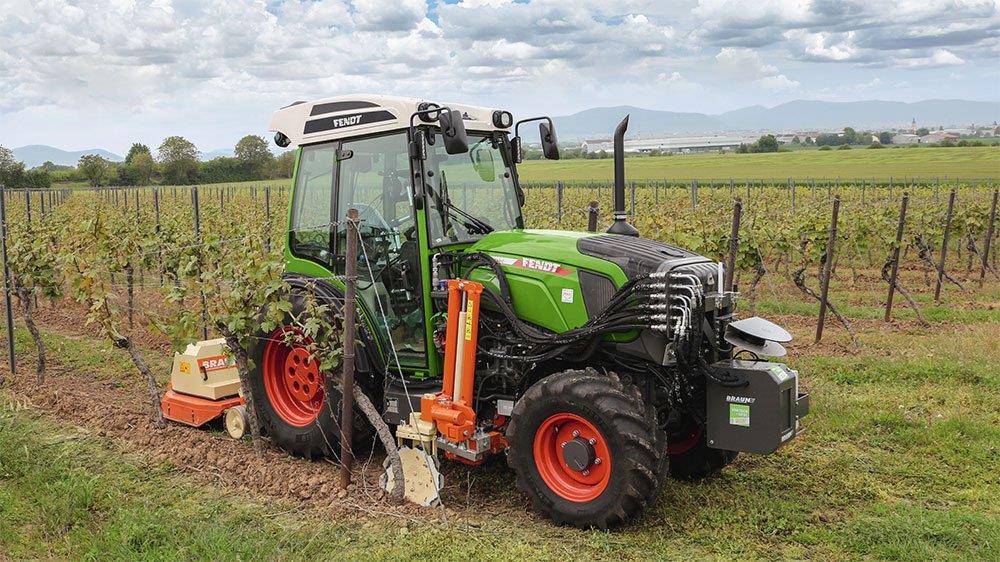 INNOVATION AWARD AGRITECHNICA 2019 IN SILVER – Automated Vehicle and ...