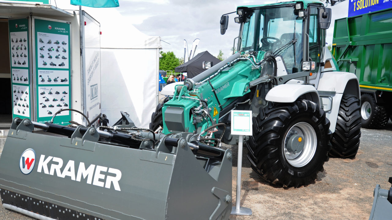 Kramer Eliminates Attachment Woes For Hydraulic Hoses - Agro World ...